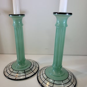 Art Deco Westmoreland Satin Glass Doric Column Green and Black ...