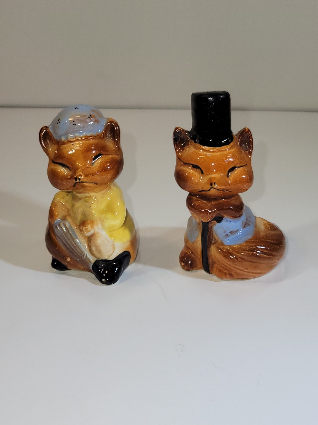 Mr. and Mrs. Fox Salt and Pepper Shakers, Collectible, Anthropomorphic ...