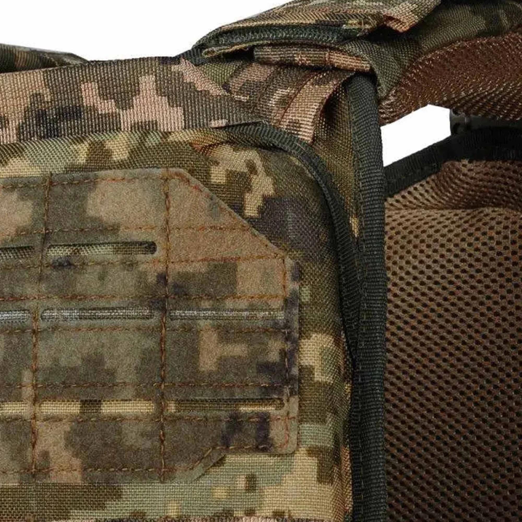 Ukrainian Army Plate Carrier Vest, Pixel Camouflage Tactical Vest ...