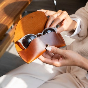 Glasses Case Top Grain Leather, Hand Crafted Eyeglasses Case, Glasses ...