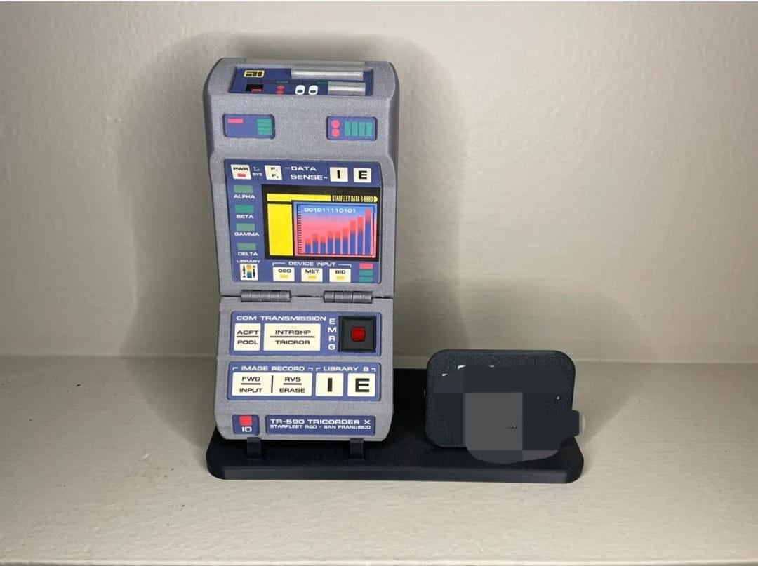TR-590 Tricoder 3D Printed Cosplay Prop With Stand and Holster Options ...