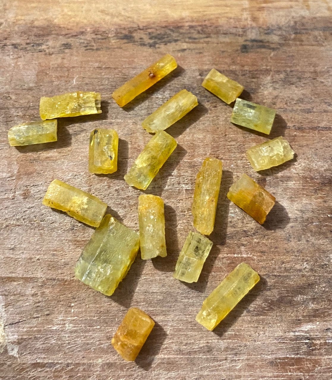 100%NATURAL RAW AQUAMARINE Beryl Yellow rare - Etsy