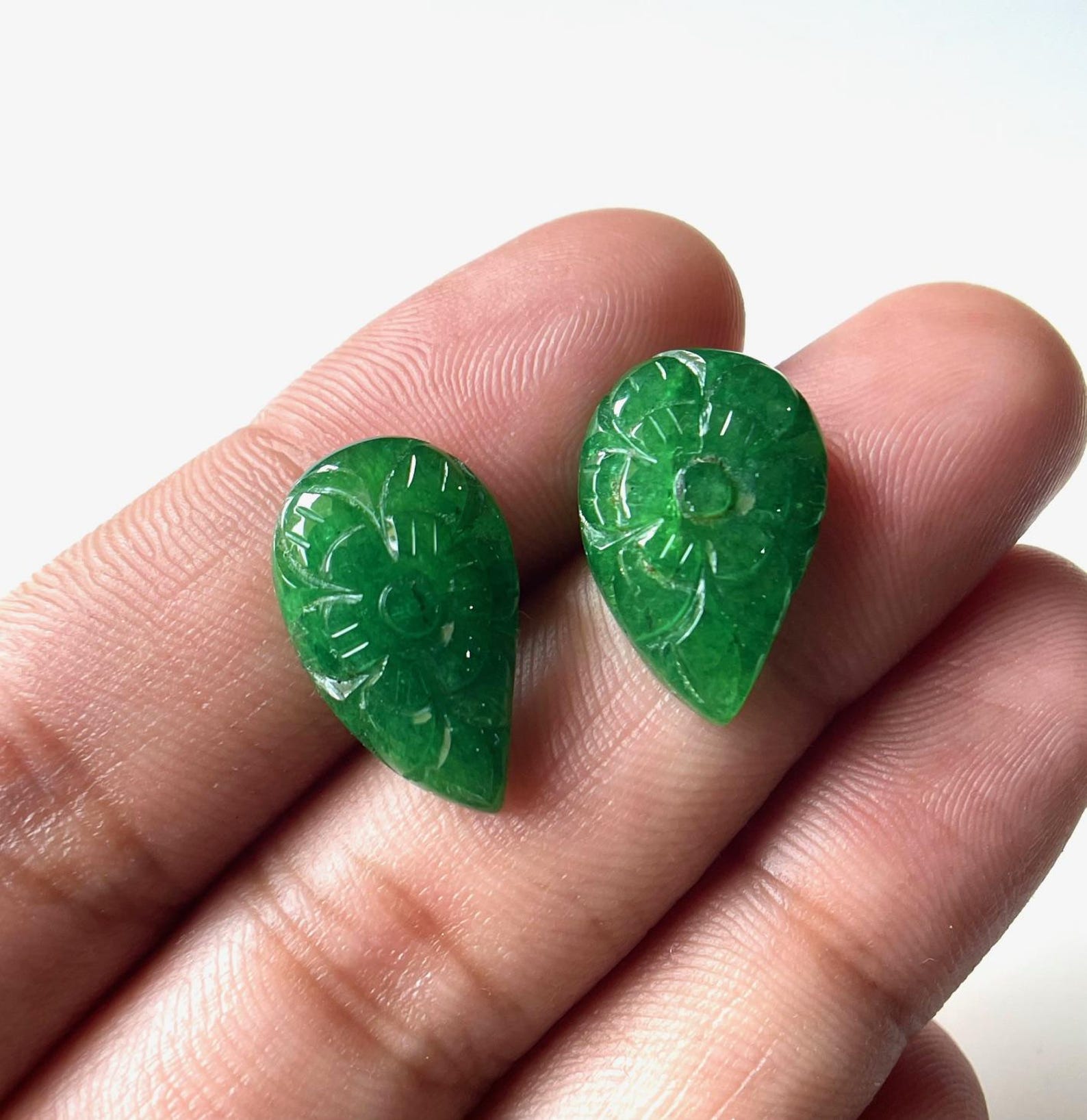 19 x 10 mm - Par de esmeraldas naturales talladas - Par de esmeraldas ...