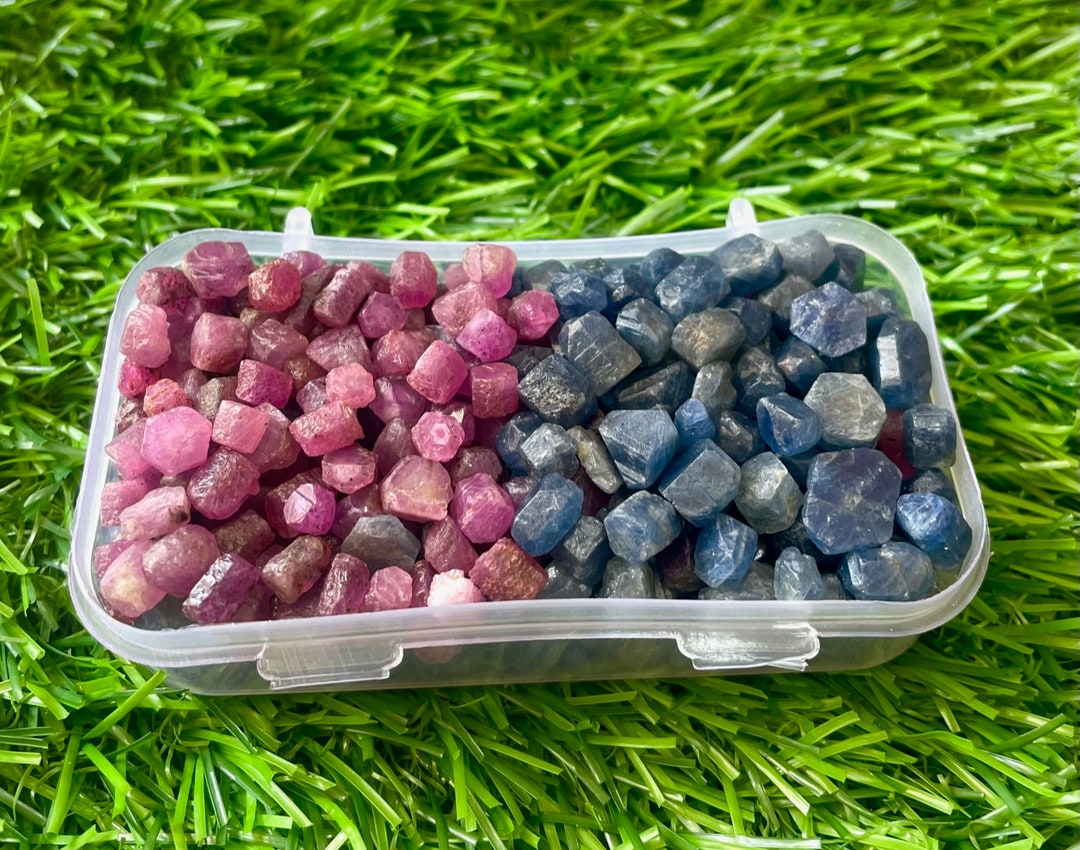 100%natural Blue Sapphire&ruby Mix Lot Rough 8to5mm Loose Gemstone ...