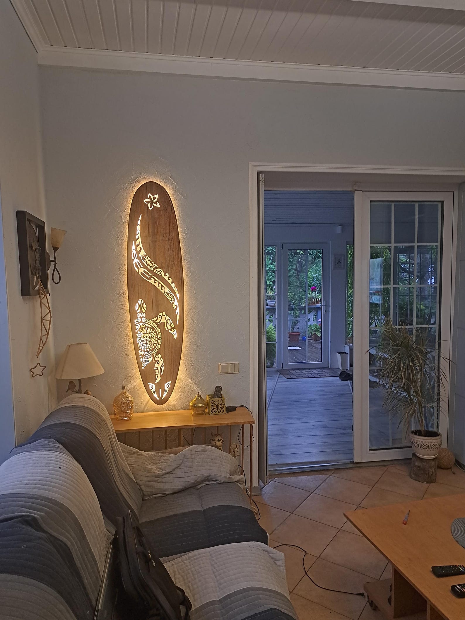 Surfboard LED Wall Light – Turtle Maori Pattern Coastal Sconce - Etsy