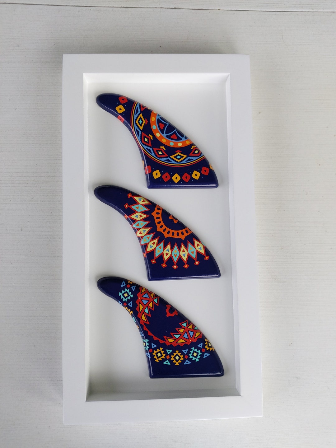 Set of 3 Colorful Surfboard Fins in Frame: Surfing Board Fins - Etsy