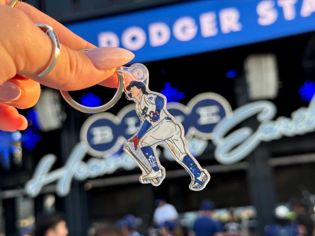 James Outman Dodger Keychain - Etsy