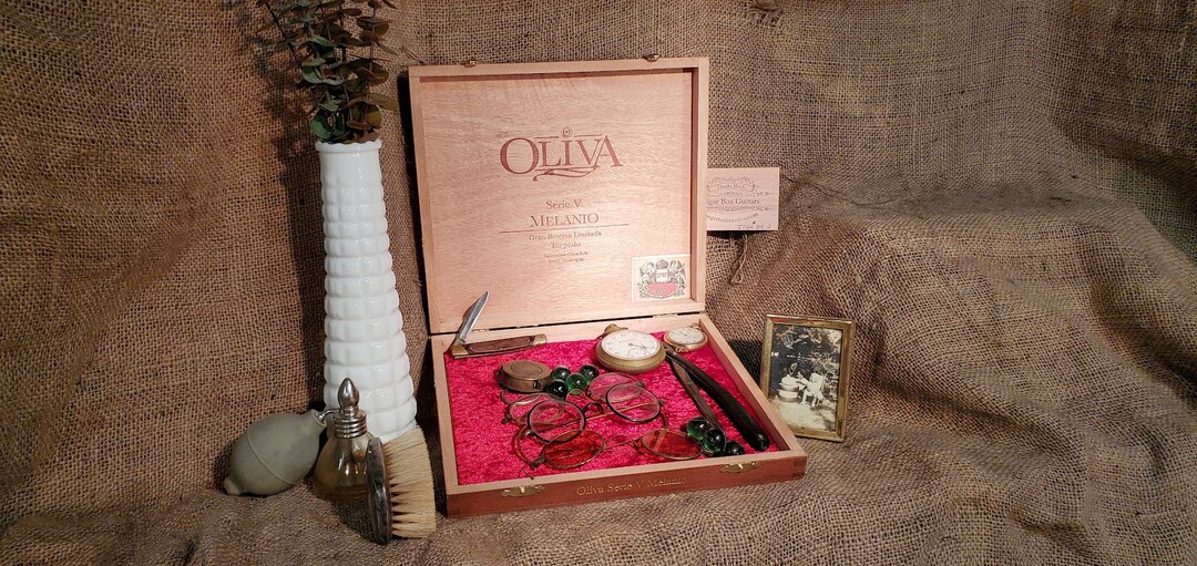 JEWELRY BOX keepsake/ Curio/ Souvenir/ Knick Knacks Cedar Cigar Box W ...