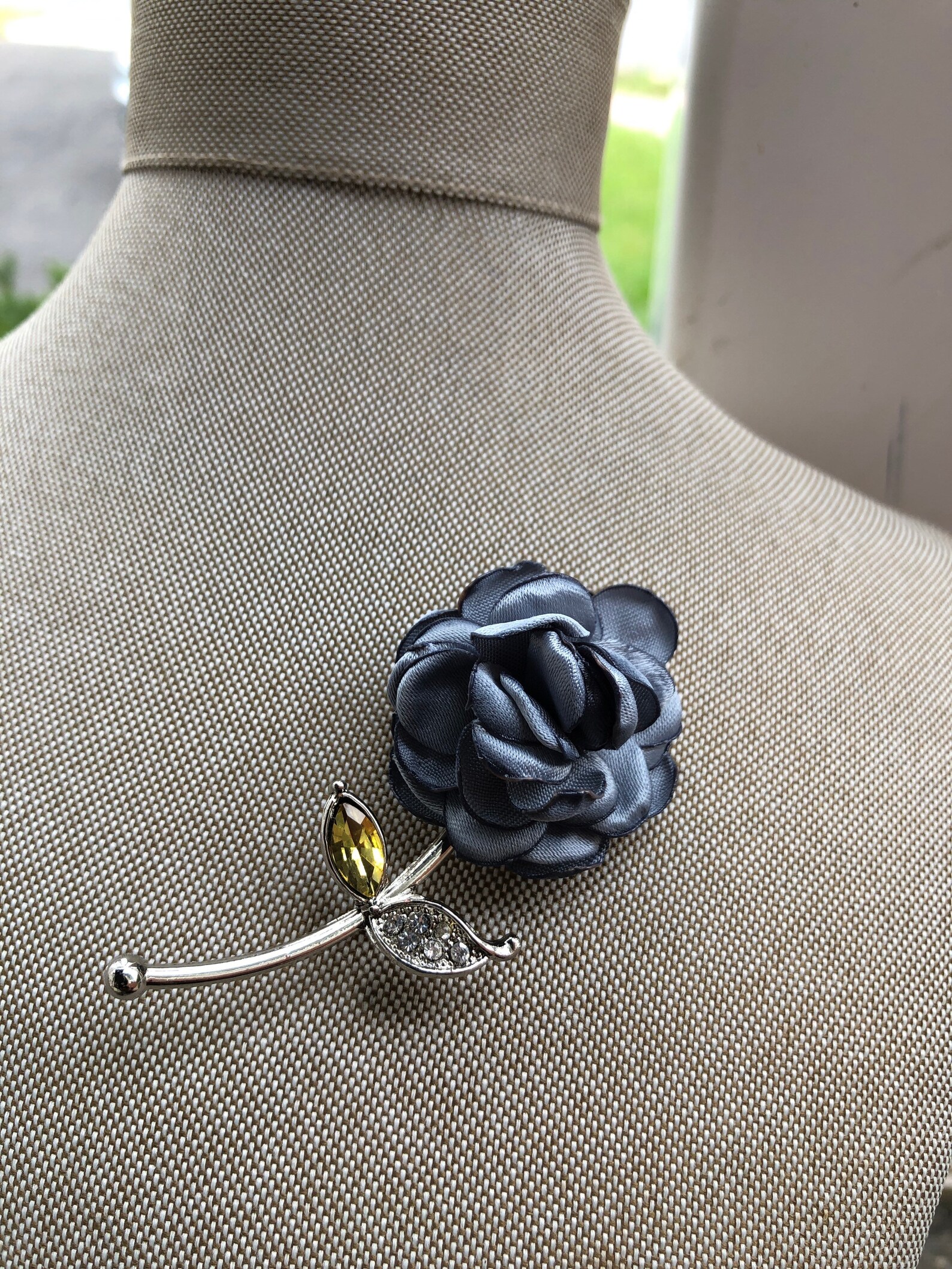 Gray Lapel Pin Enamel Pin Wedding Lapel Pin Flower - Etsy