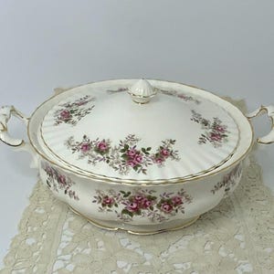Vintage Lavender Rose China Covered Casserole Dish by Royal Albert - Etsy