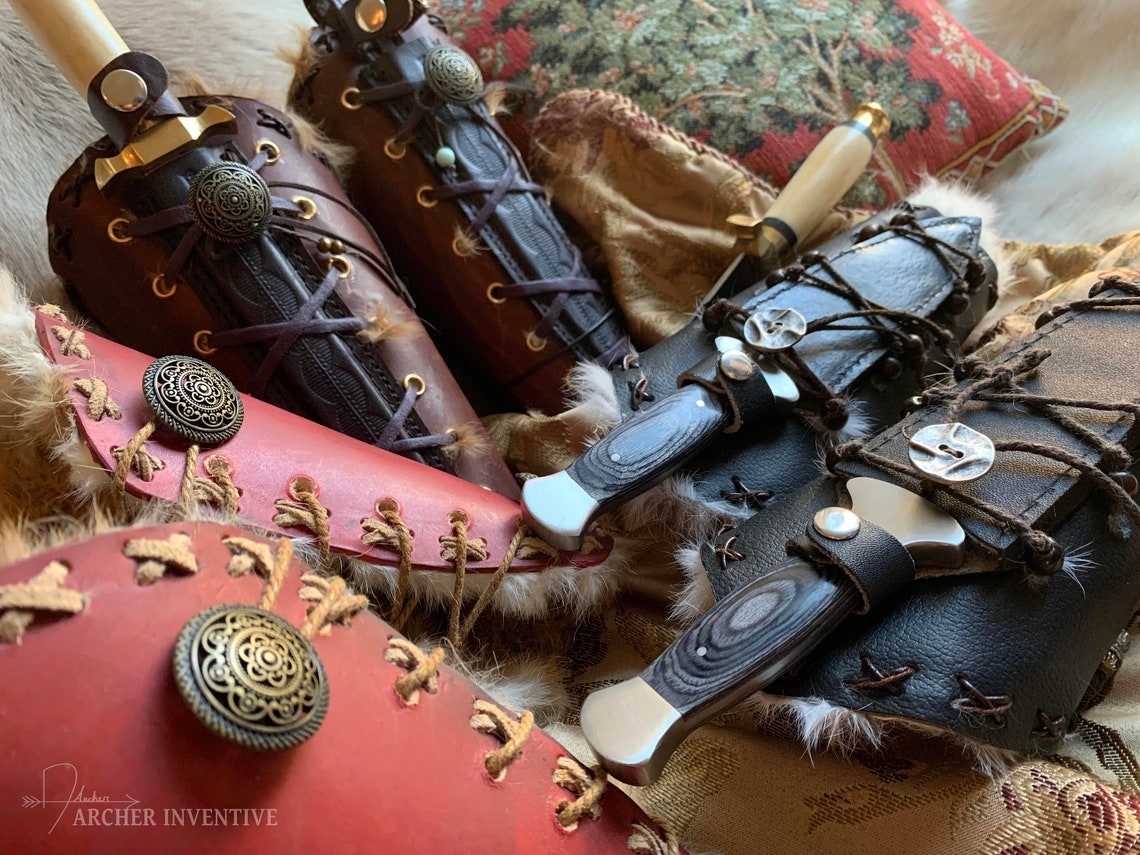 Dagger Bracer Set Black | Etsy