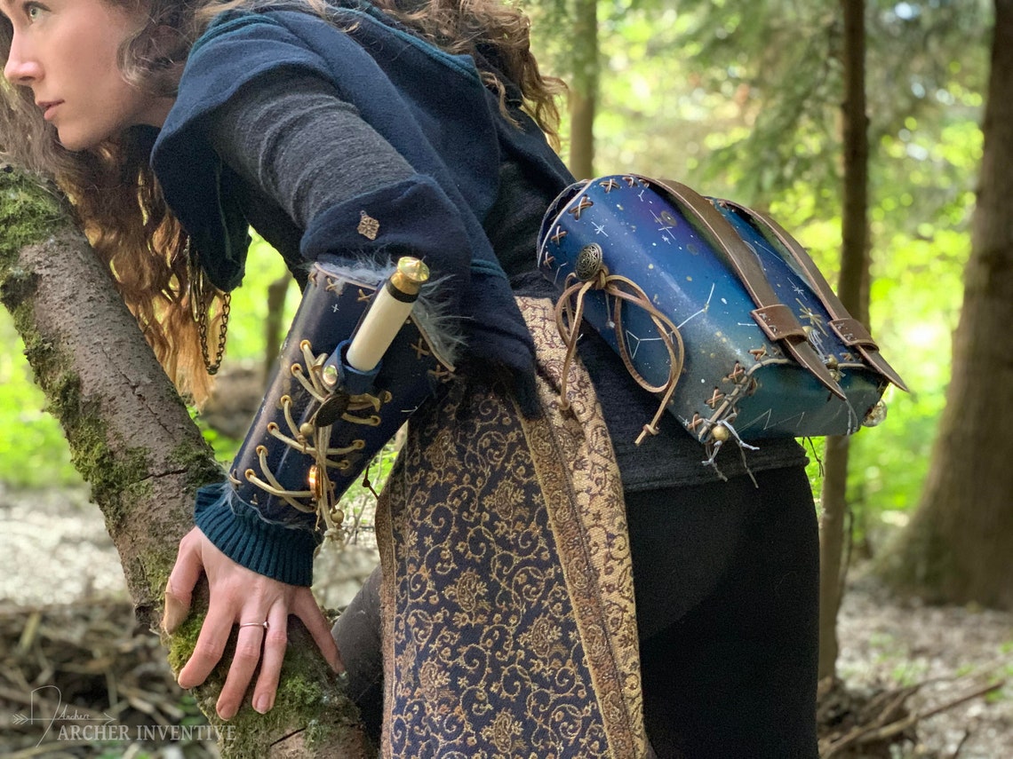 Single Dagger Star Bracers gold Handle - Etsy