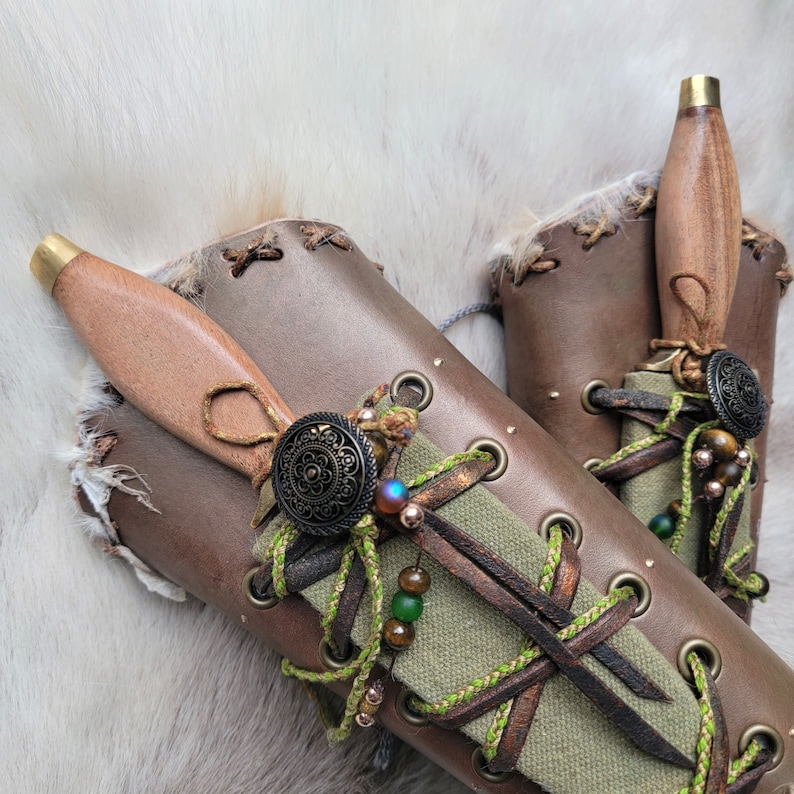 Elf Dagger Bracers - Etsy