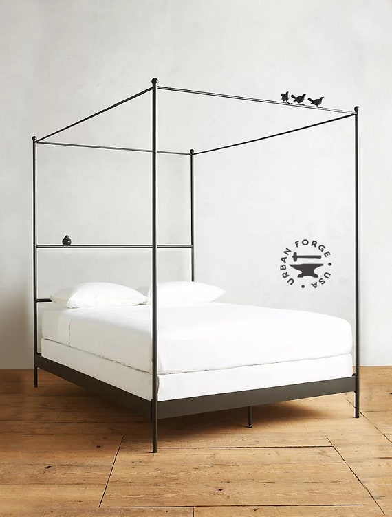 Iron canopy bed king store