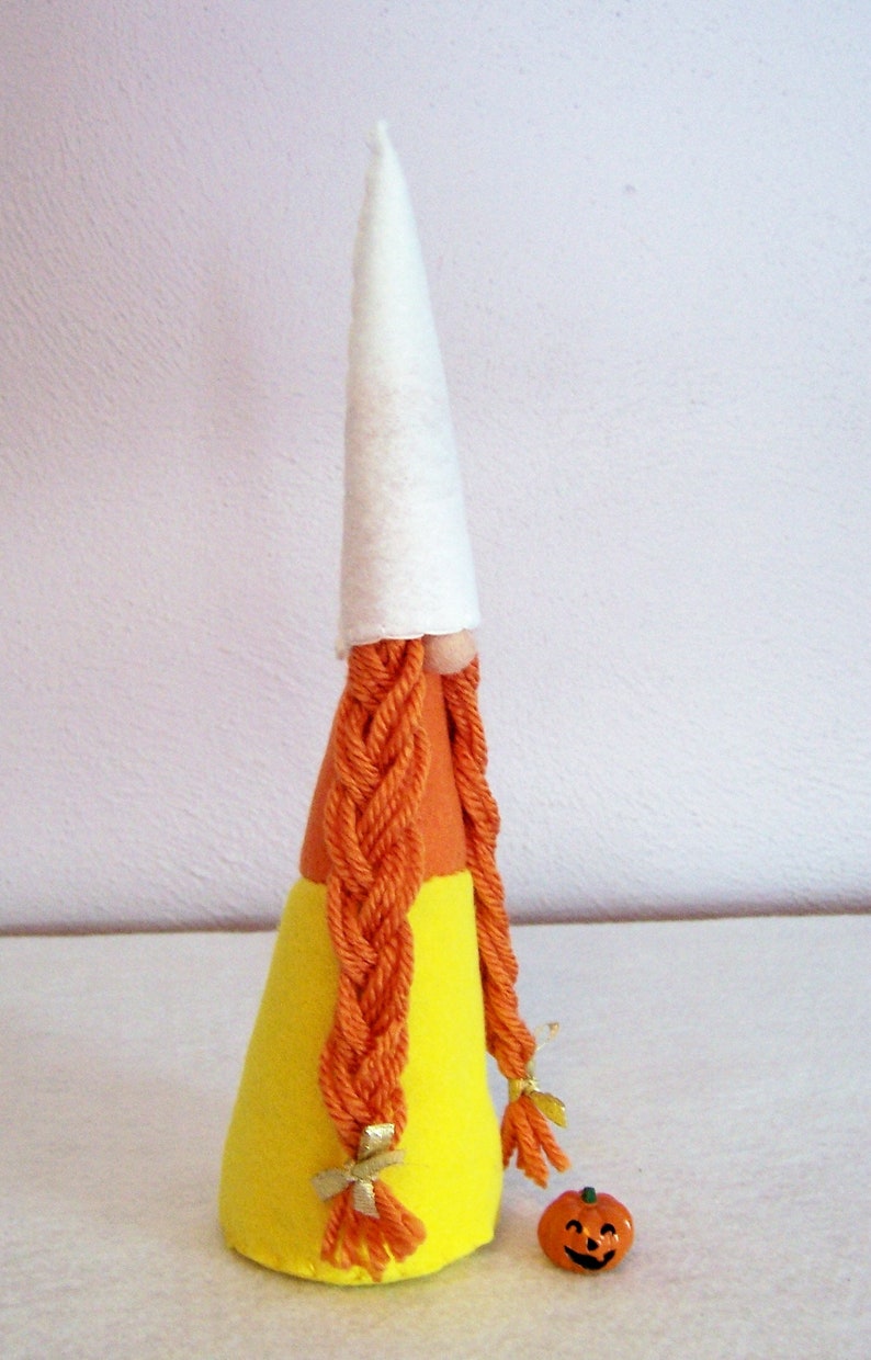 Candy Corn Gnomes, Halloween Gnomes, Farmhouse Halloween Tier Tier Tray ...