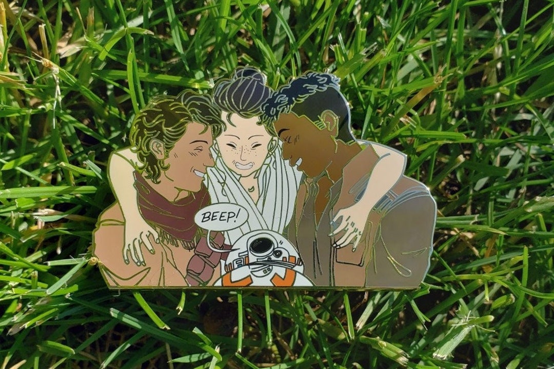 Finn Rey Poe Hug Fantasy Pin Etsy