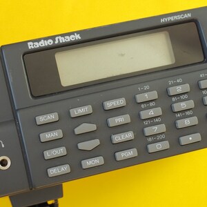 Radio Shack Radioshack PRO-2039 200 Channel UHF VHF Programmable ...