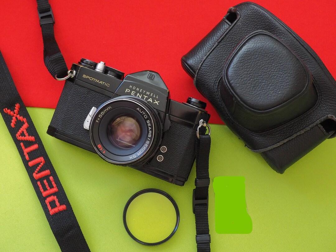 Honeywell Pentax Spotmatic 35mm Film Student SLR Camera 28mm 1:2.8 Lens ...