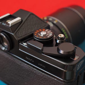 Chinon CS SLR 35mm Film Slr Student Camera 135mm Lens Light Meter ...