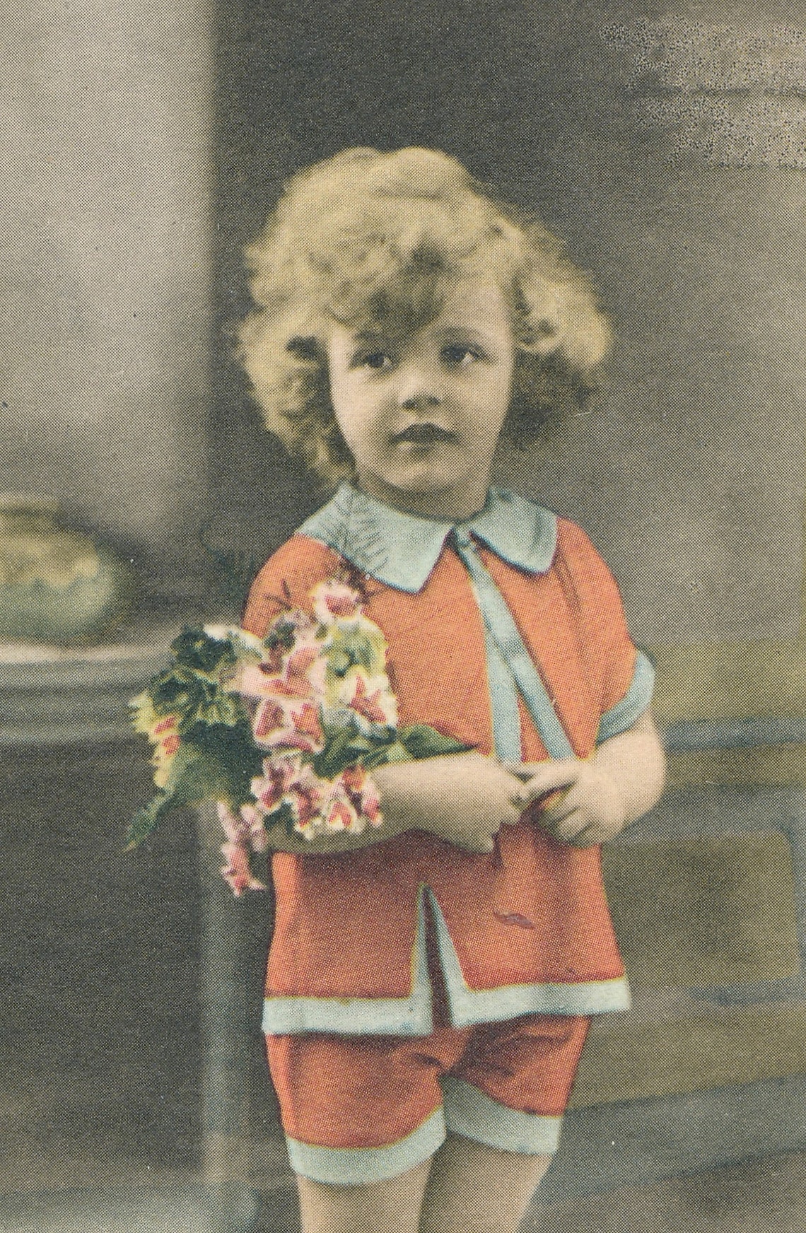 Vintage Postcard Postcard Postcard Girl Young Child Flowers - Etsy