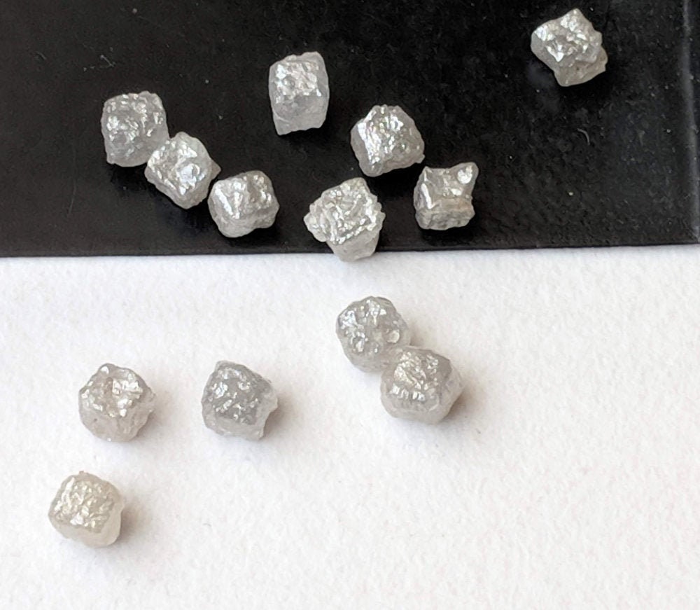 3-4mm Grey White Rough Diamond Box Cubes, Natural Rough Diamond Cubes ...