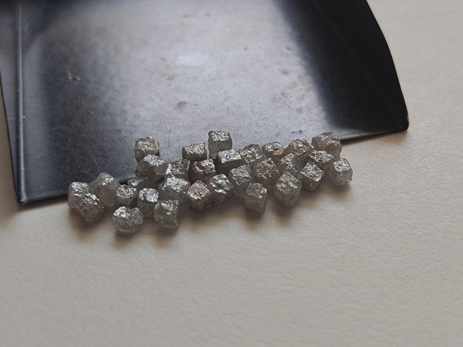 2.5mm Grey Diamond Box Cubes, Natural Rough Diamond, Raw Diamond, Uncut ...