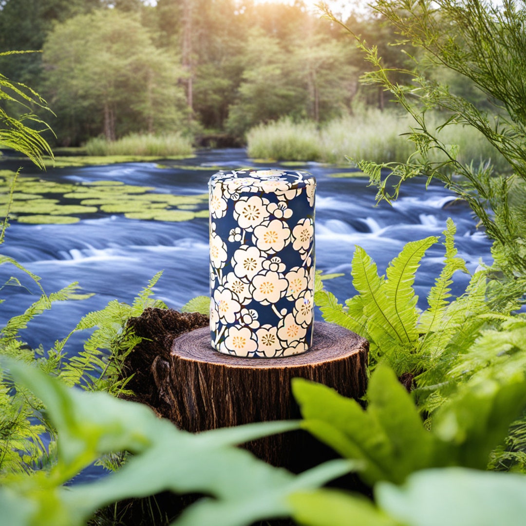 Traditional Japanese Tea Box in Washi Paper Elegant and Handcrafted ...