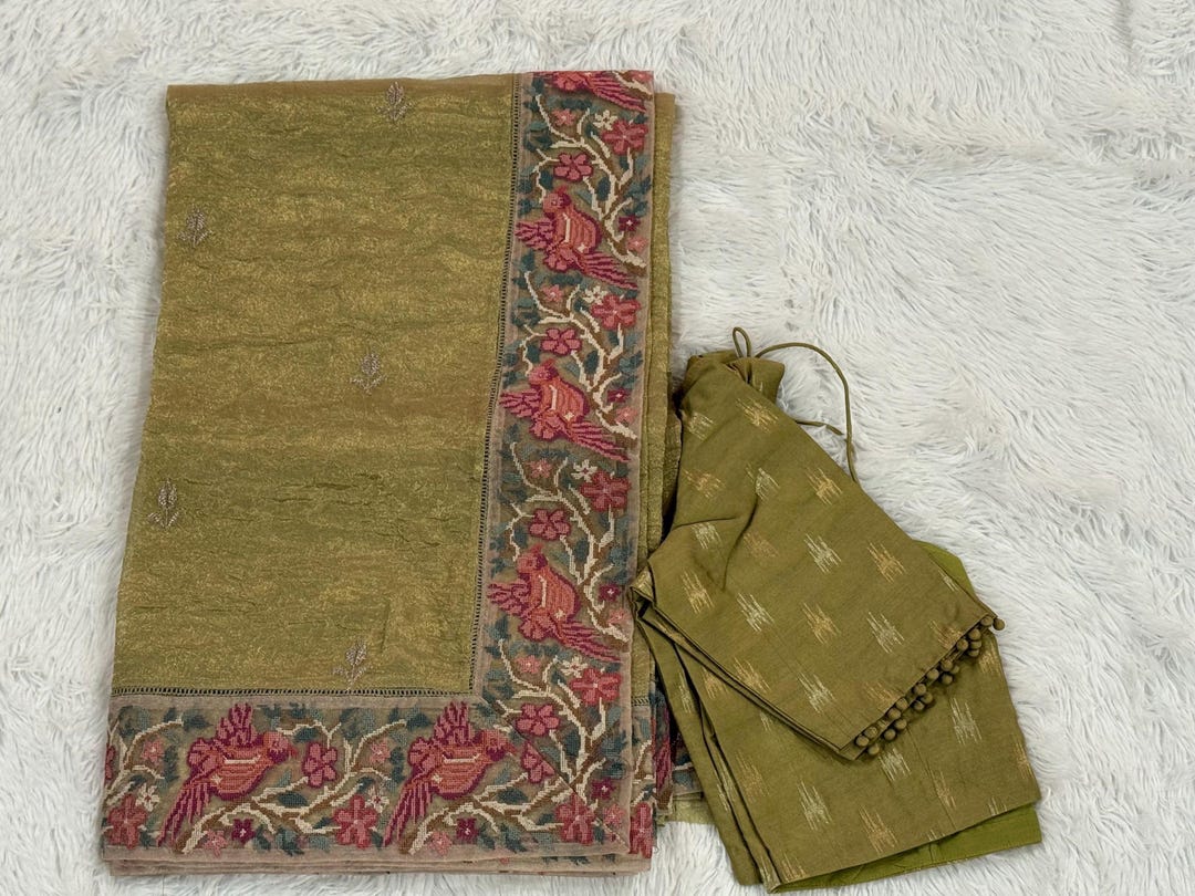Cocktail Tissue Soft Organza With Petit Border Work Saree With Contrast ...