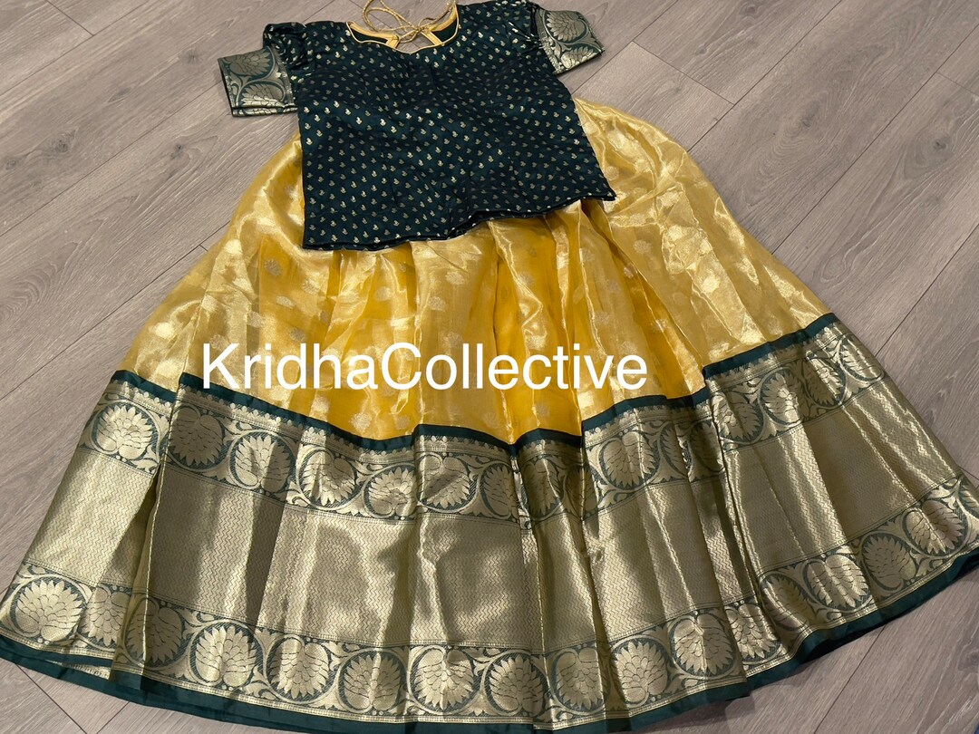 Indian Ethnic Girls Dresses kids Ethnic Traditional Wear Silk Pawada ...