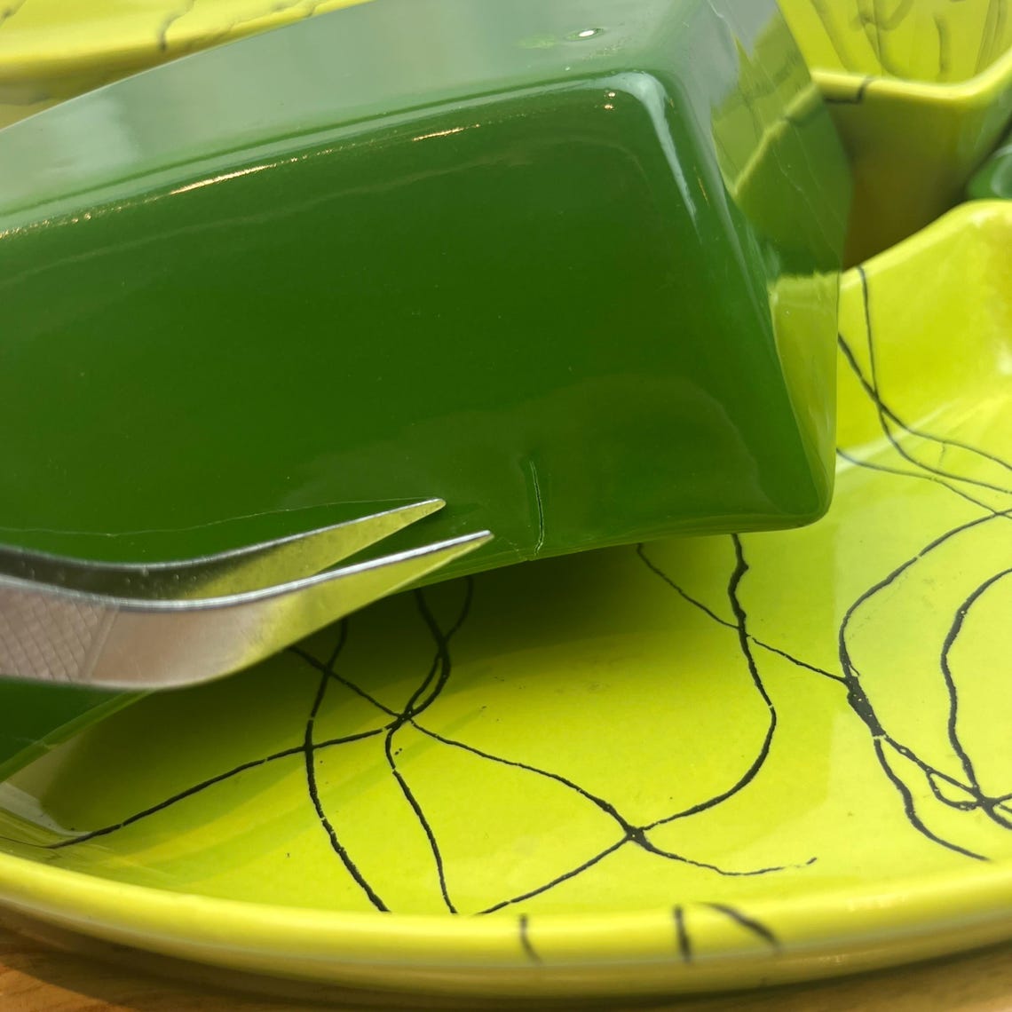 Vtg Ceramic Lazy Susan Avocado Green Dip Relish Tray Wood Base 8 Piece ...