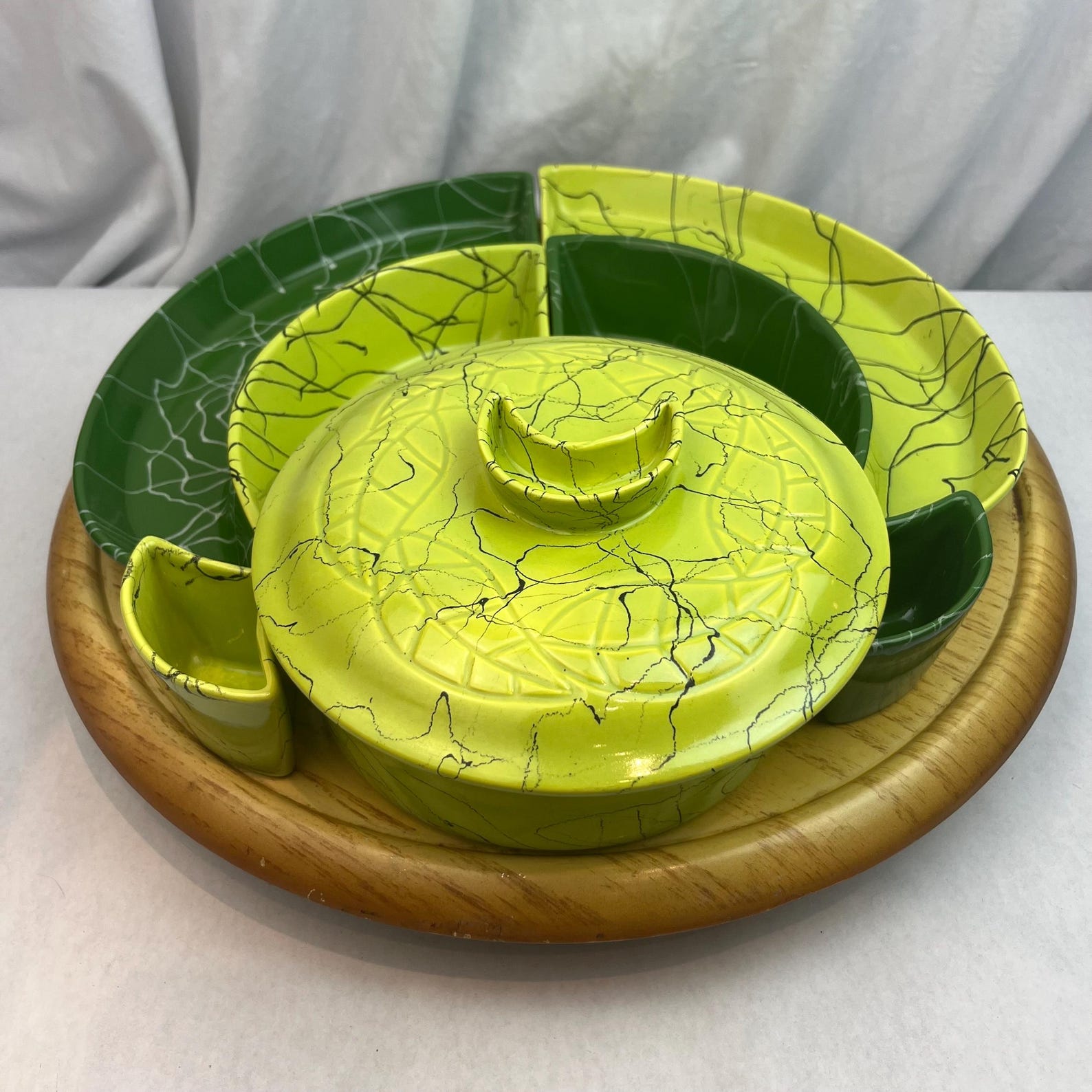 Vtg Ceramic Lazy Susan Avocado Green Dip Relish Tray Wood Base 8 Piece ...