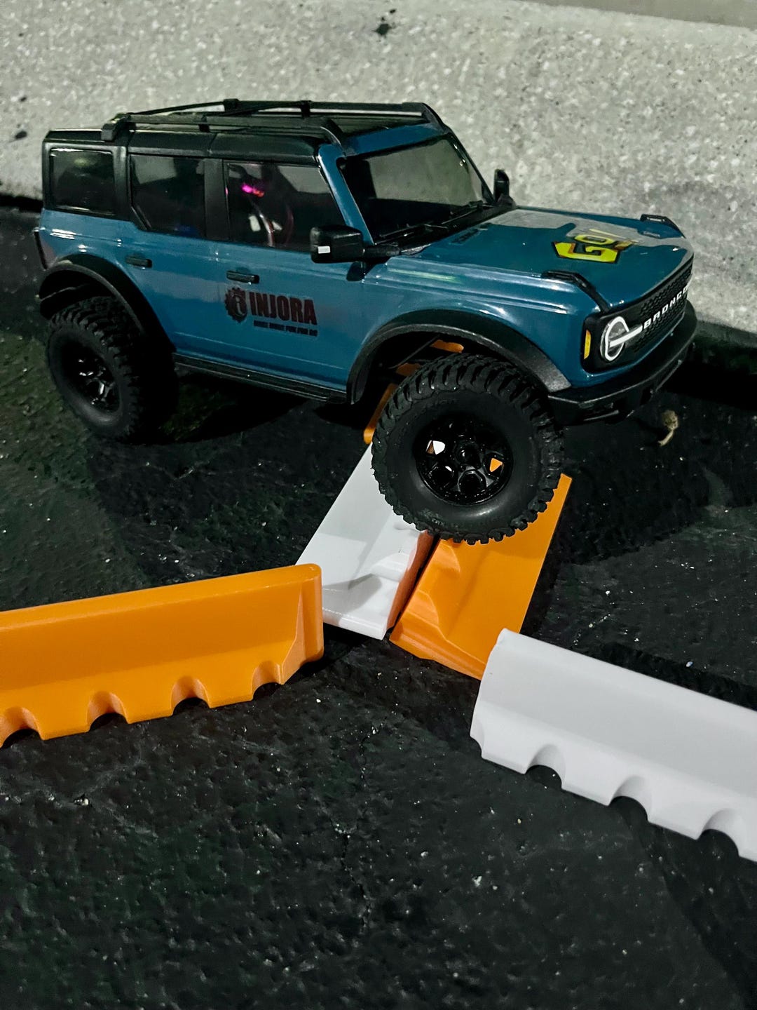 1-24 Scale Jersey Barrier, Scale RC Track Barrier, RC Track Accessory ...