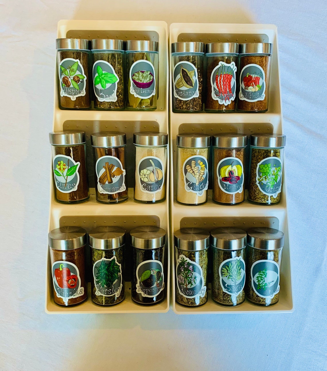 Colorful Spice Jars With Labels - Custom Set of Kitchen Organization ...