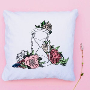 Hourglass Embroidery Design, Hourglass and Flowers Motif, Pattern for ...