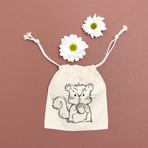 Chipmunk Embroidery Design, Chipmunk and Acorn Motif, Pattern for ...