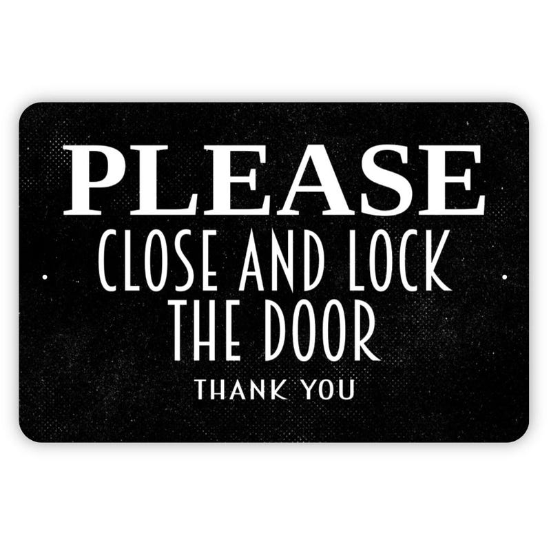 Please Lock the Door Sign - Etsy
