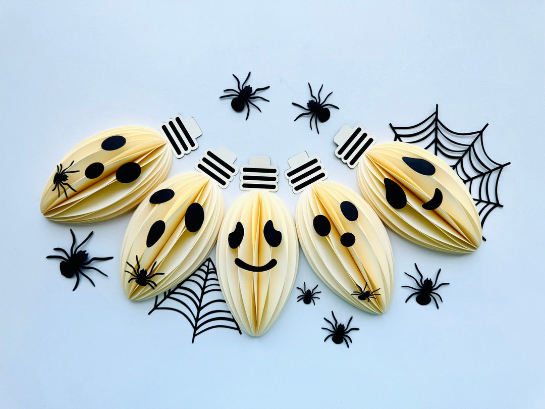 3D Ghost String Lights: Halloween Paper Garland DIY Kit (SVG, PDF) - Etsy