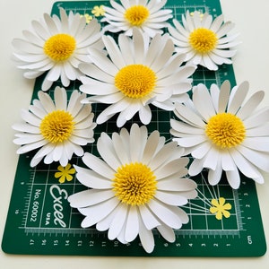 Paper Daisy SVG Template: DIY Floral Wreath (digital Download) - Etsy