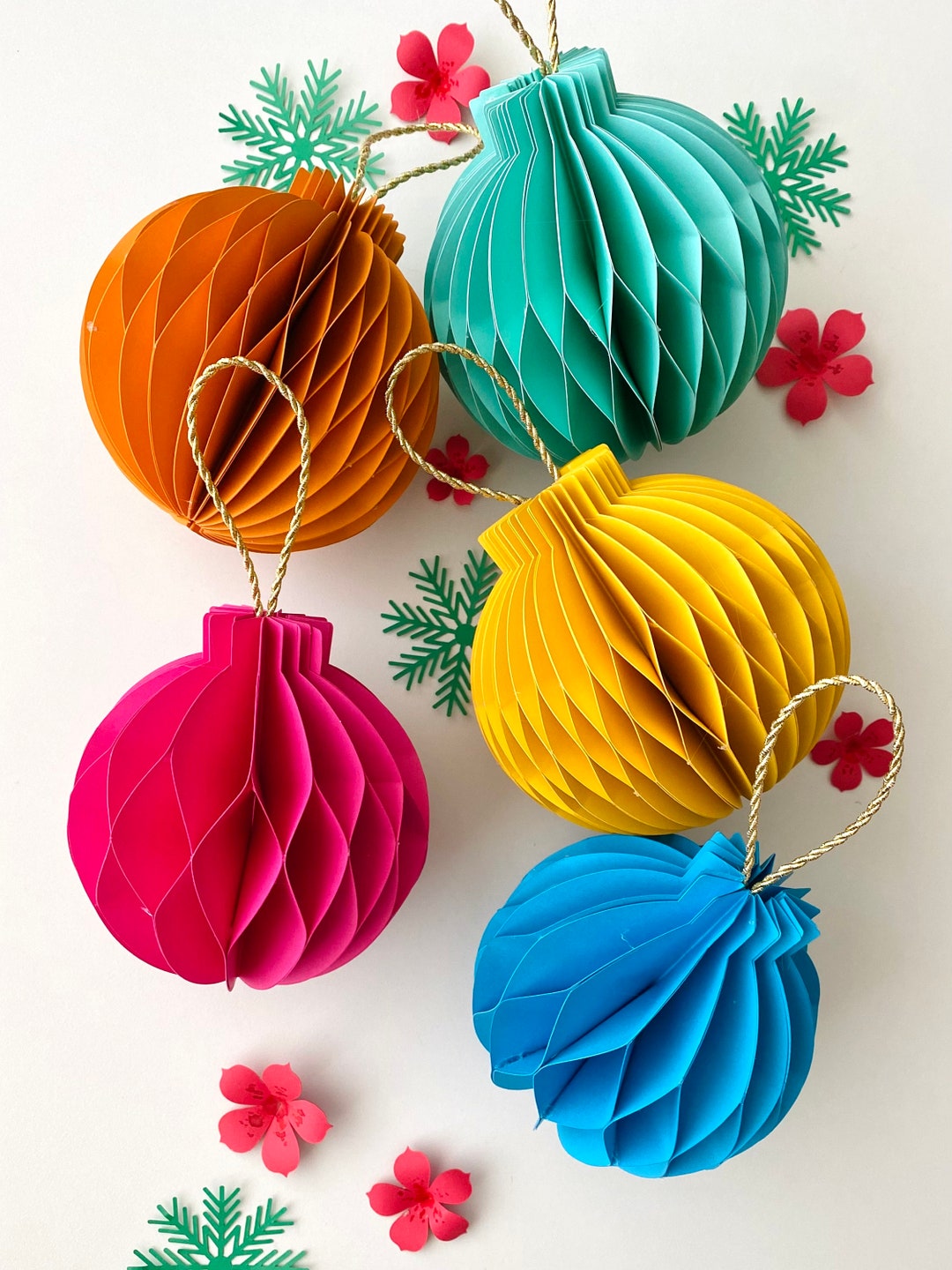 3D Paper Christmas Ornament SVG: DIY Holiday Decor (digital File) - Etsy