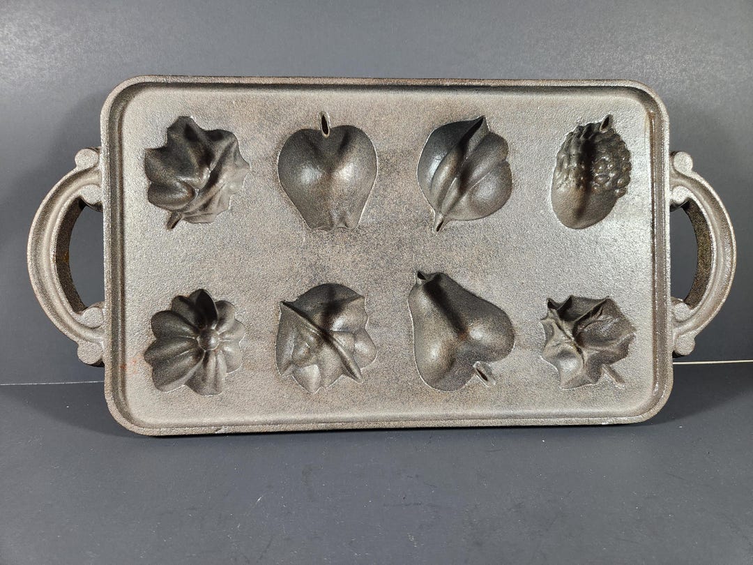 Vtg 80s Cast Iron Muffin Pan Fall Leaves Lillian Vernon LVC1988 Mold ...