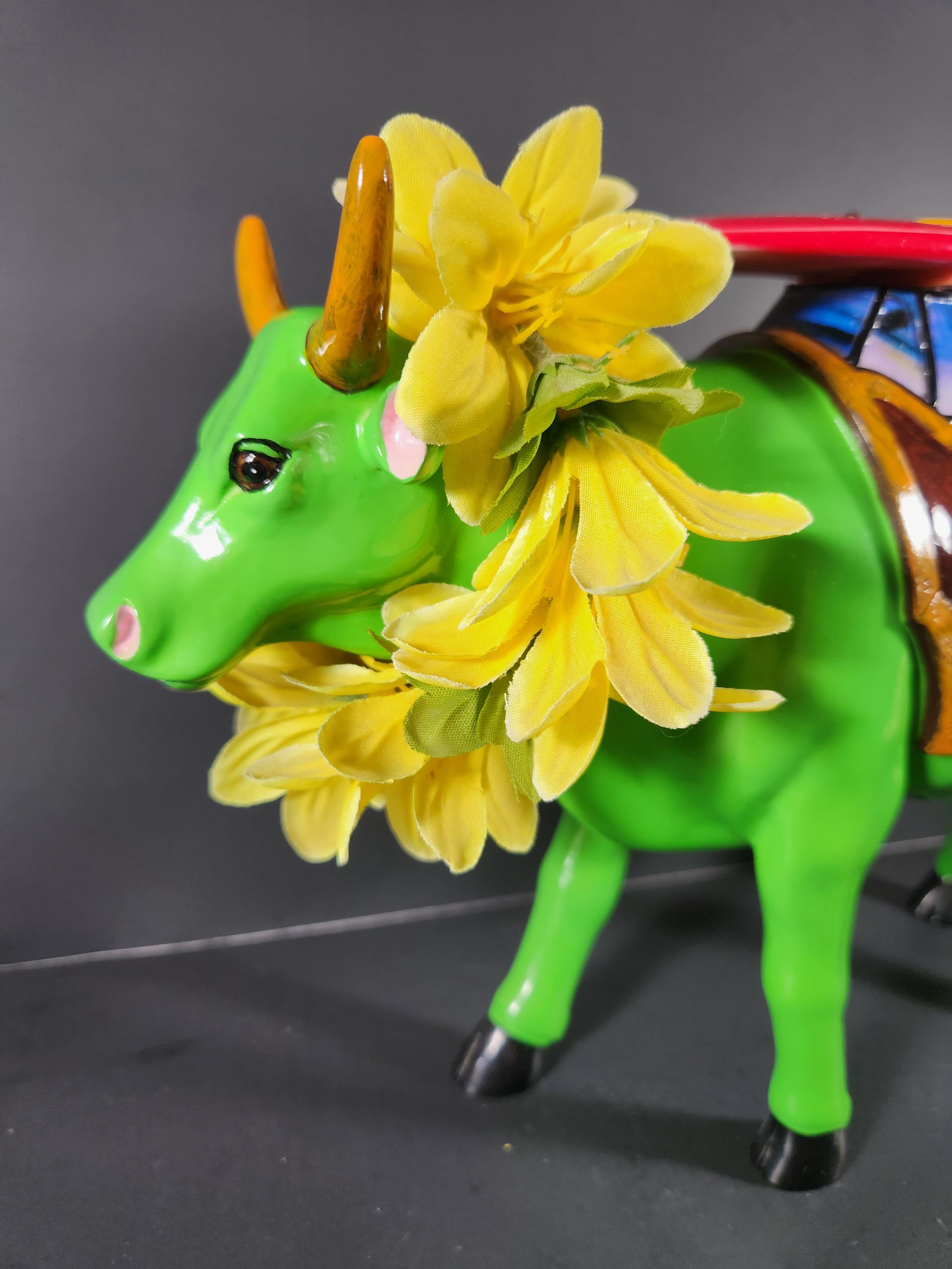 Vintage Cow Parade Figurinecow-a-bunga Museum Edition - Etsy