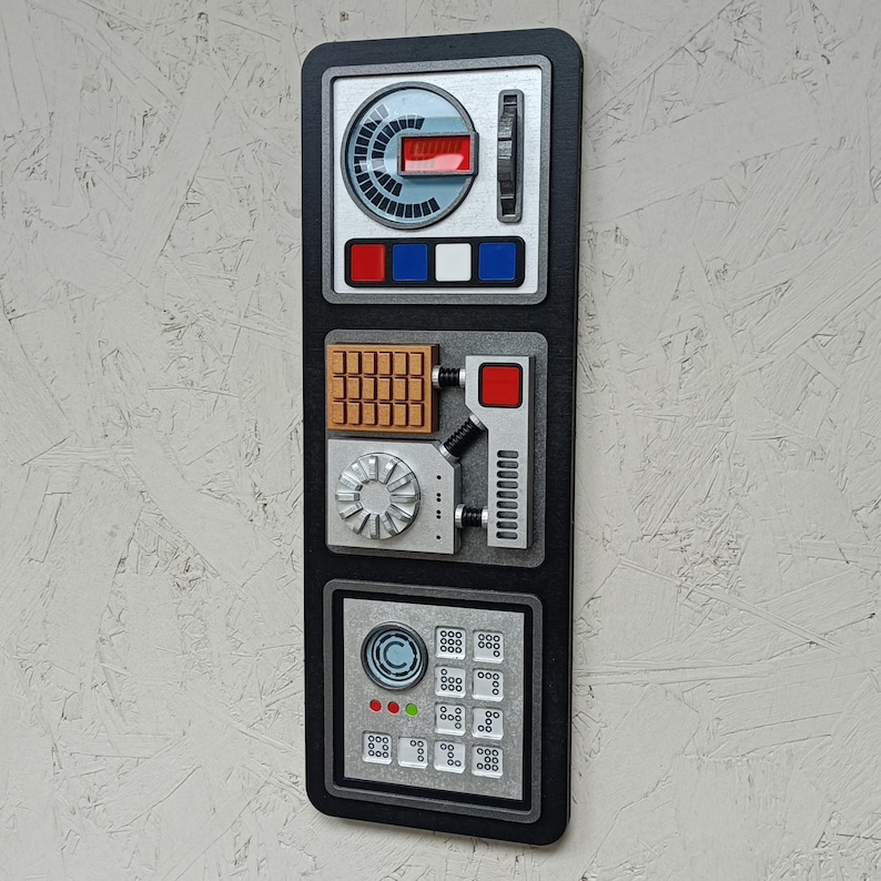 Sci-fi Inspired Tall Vertical Control Panel / 3d Prop Replica ...