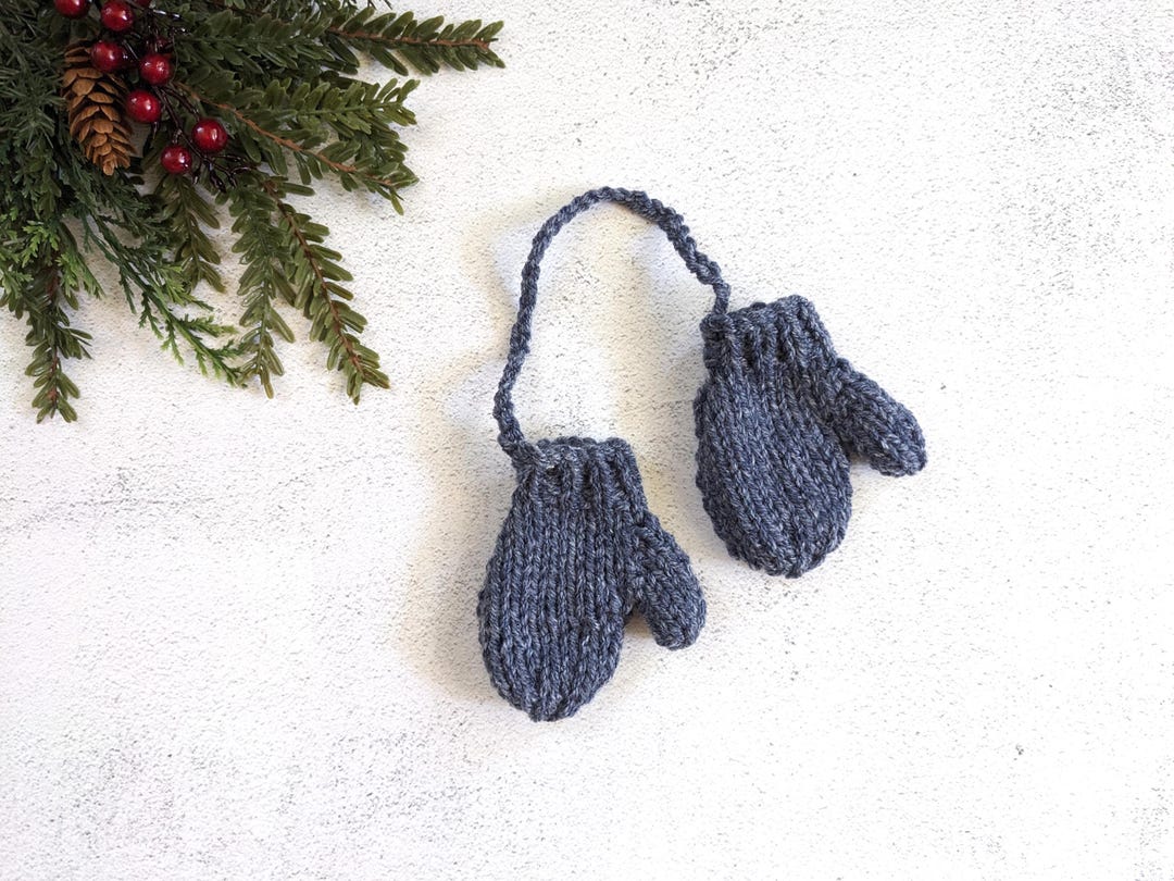 Mini Mitten Ornament, Christmas Tree Decor, Personalized Holiday Gift ...
