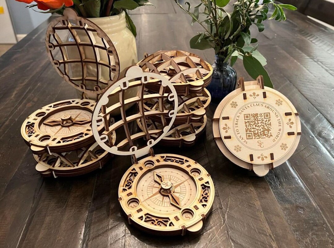 Santa Tracking Compass - Etsy