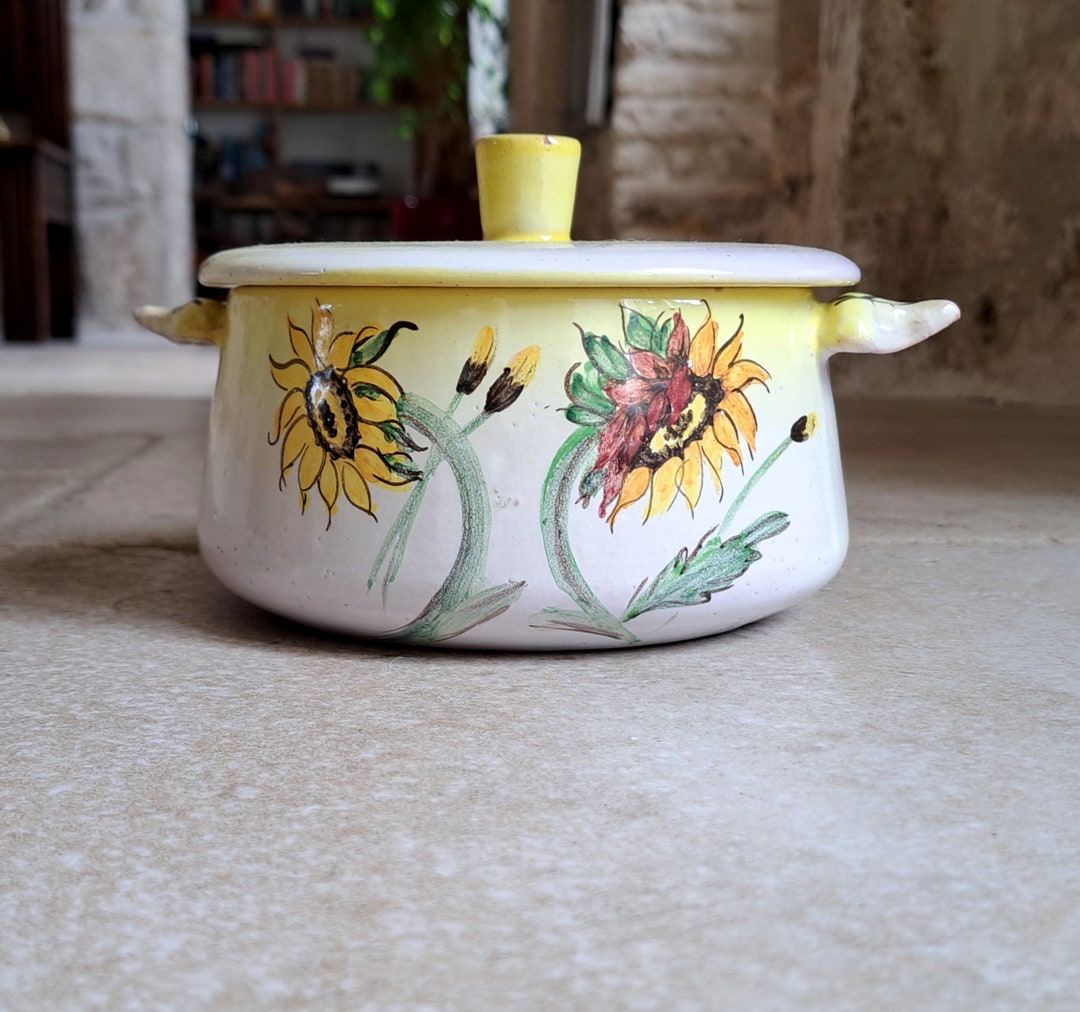 Very Pretty, Small, Vintage, French, Hand Painted, Handmade, Breton ...