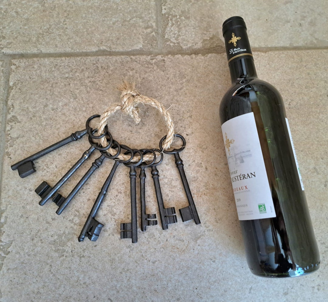 Antique Keys. Beautiful Set of 8, Large, Antique, French, Iron Keys ...