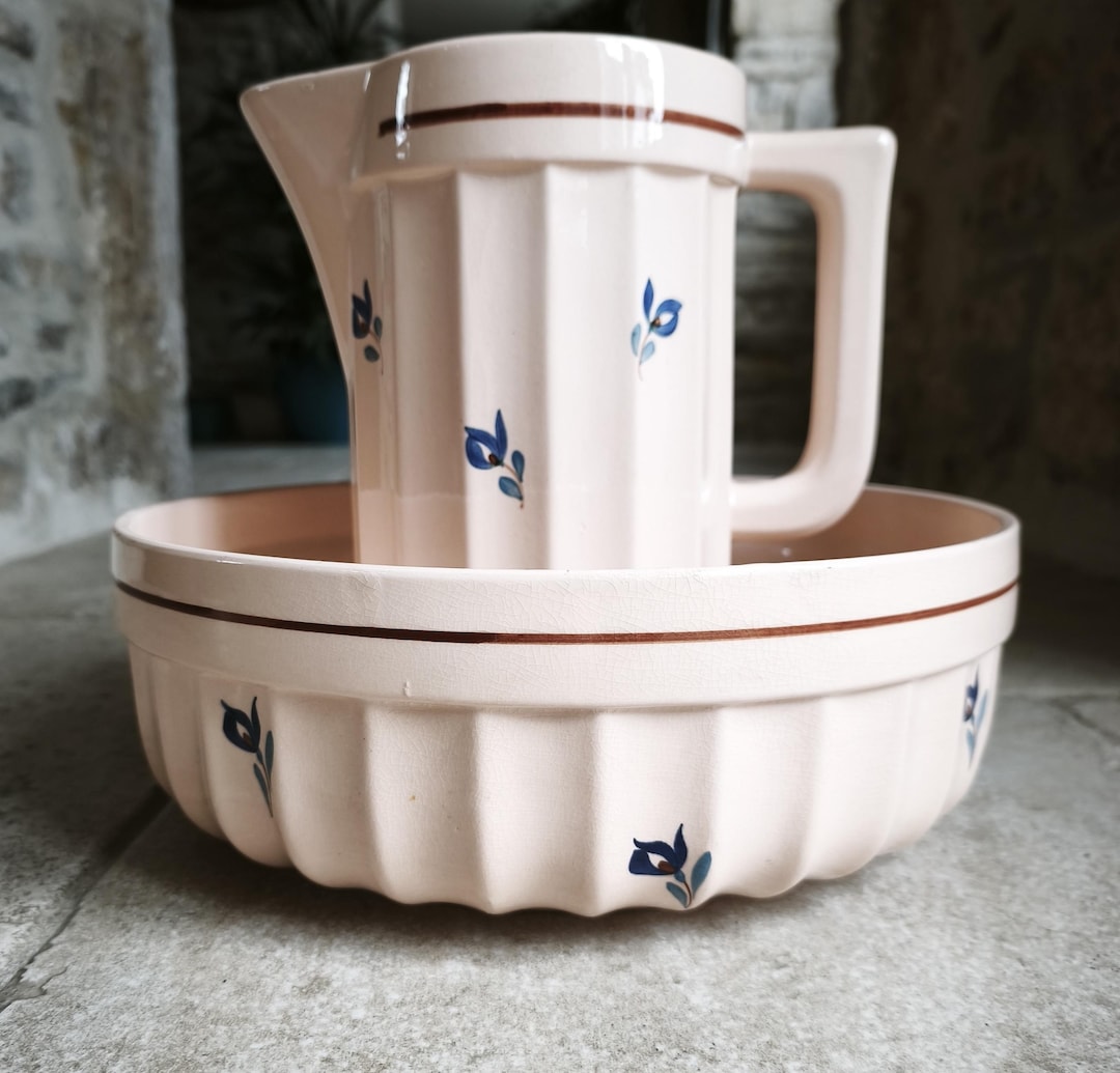 Gorgeous, Quintessentially French, Vintage, Art Deco Style, Salmon Pink ...