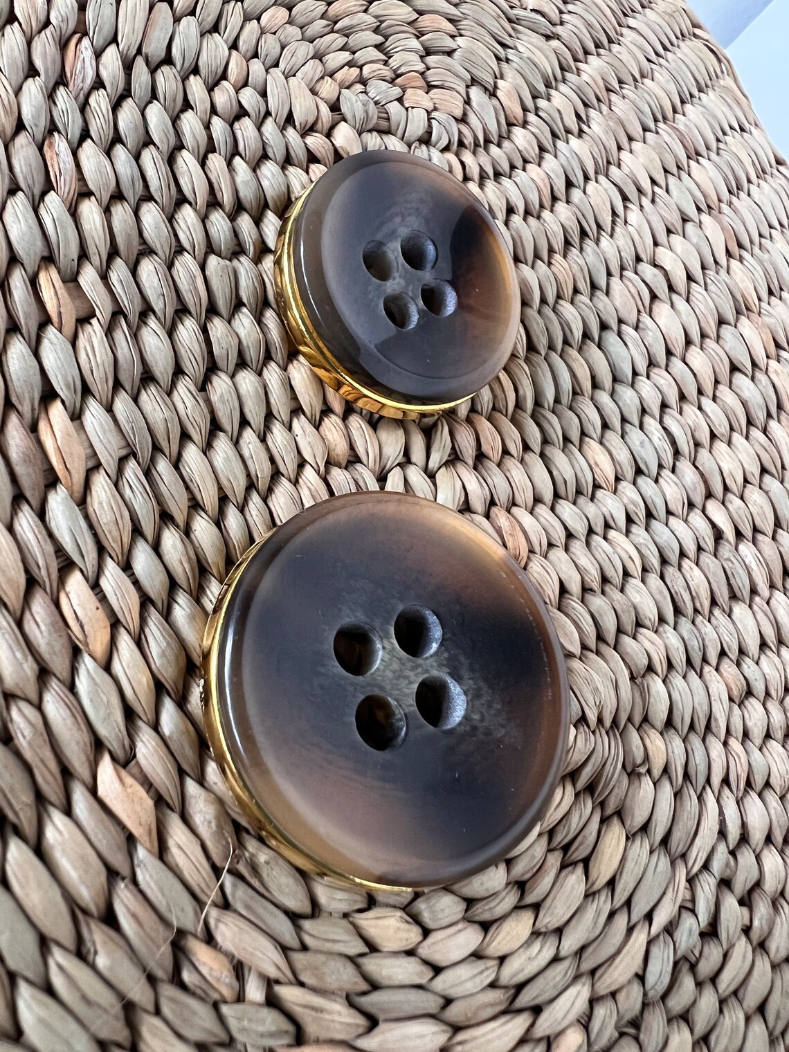 Vintage Tortoise Shell Gold Back Buttons - Etsy