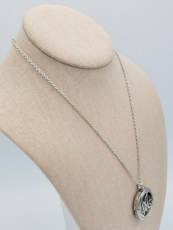 Vintage Silver Tone Letter M Circle Locket Pendant wi… - Gem