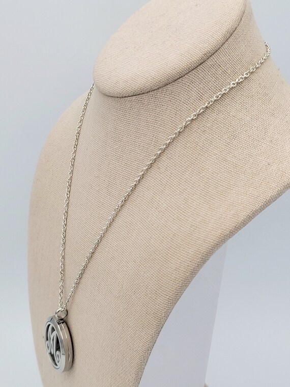 Vintage Silver Tone Letter M Circle Locket Pendant wi… - Gem